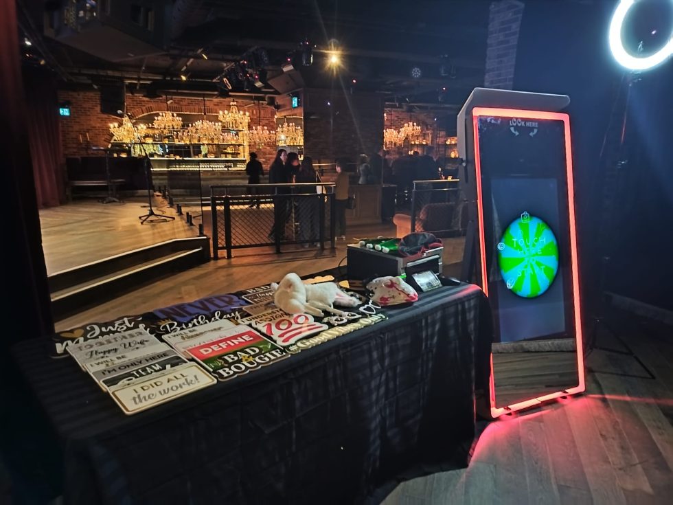 Niagara Falls Event Rentals | Party Decor Canada